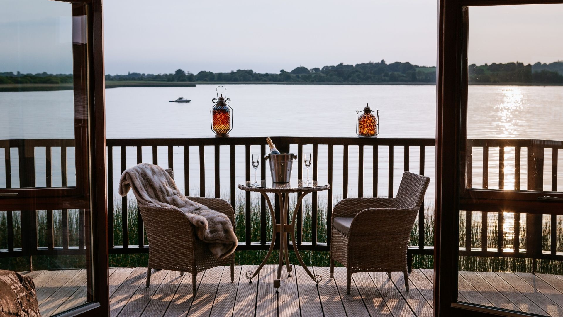 Midweek Breaks Athlone | Midweek Hotel Deals | Wineport Lodge