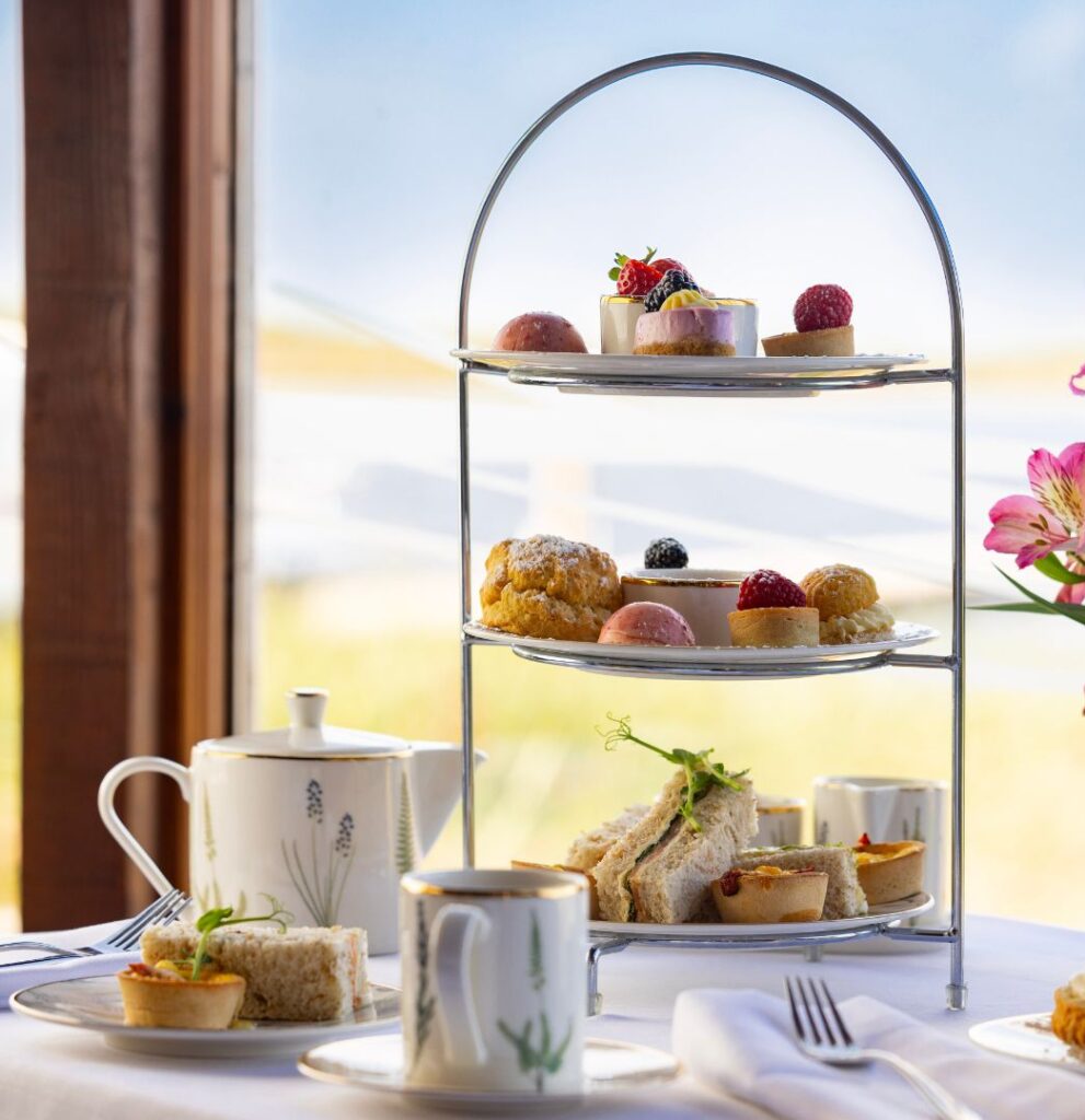 Girlie Getaways Athlone | Girls Night Away | Wineport Lodge